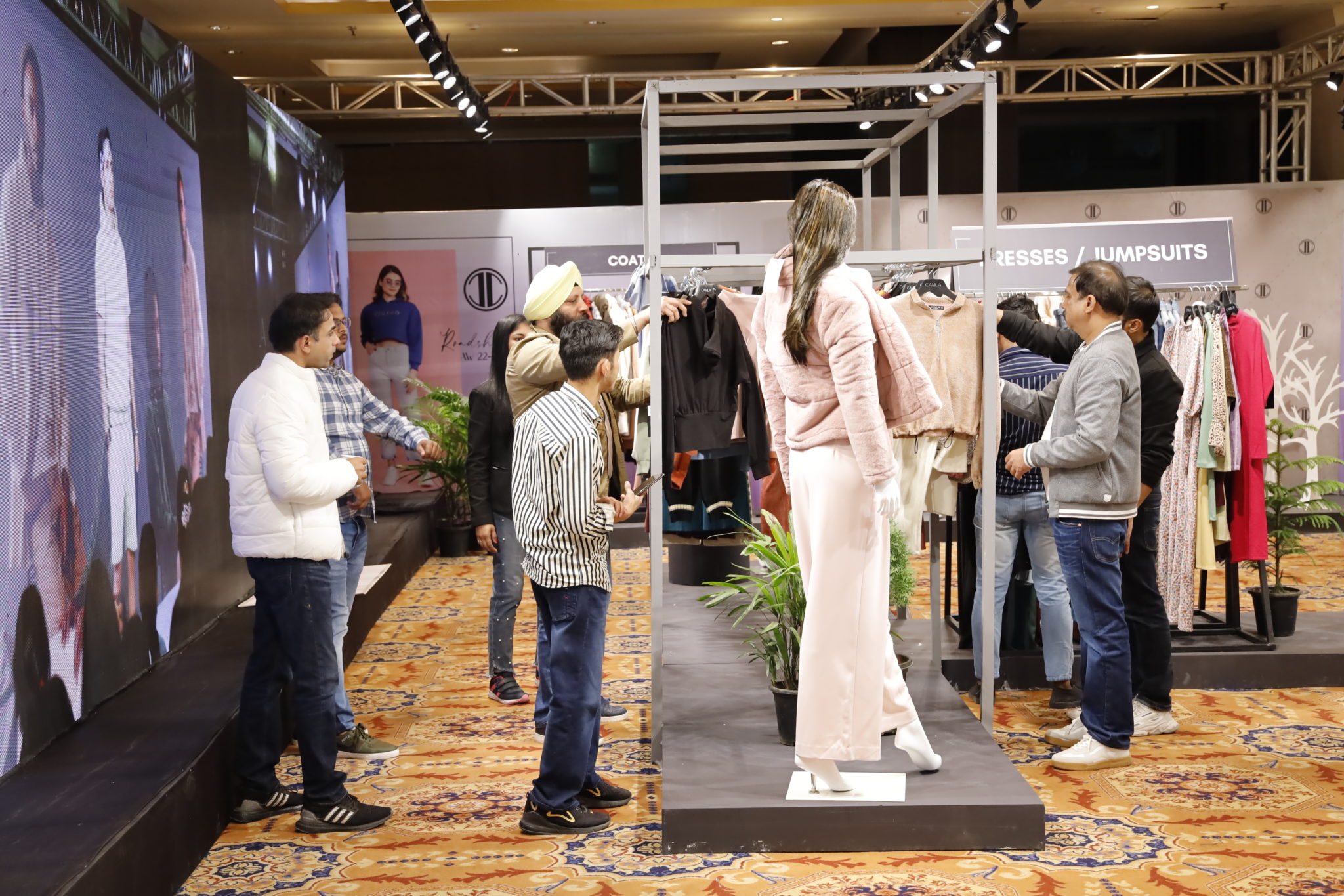 PRET-A-PORTER 3.0 - Jain Amar Clothing Pvt Ltd